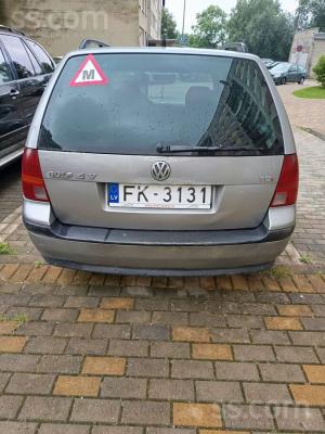 Pelēks Volkswagen Golf 2006 Jūrmala, ar dzinēja tilpumu 1.90 L un nobraukumu 257 tūkst. km par 1400 €, foto 5 vietnē AUTOMOTO.COM.LV