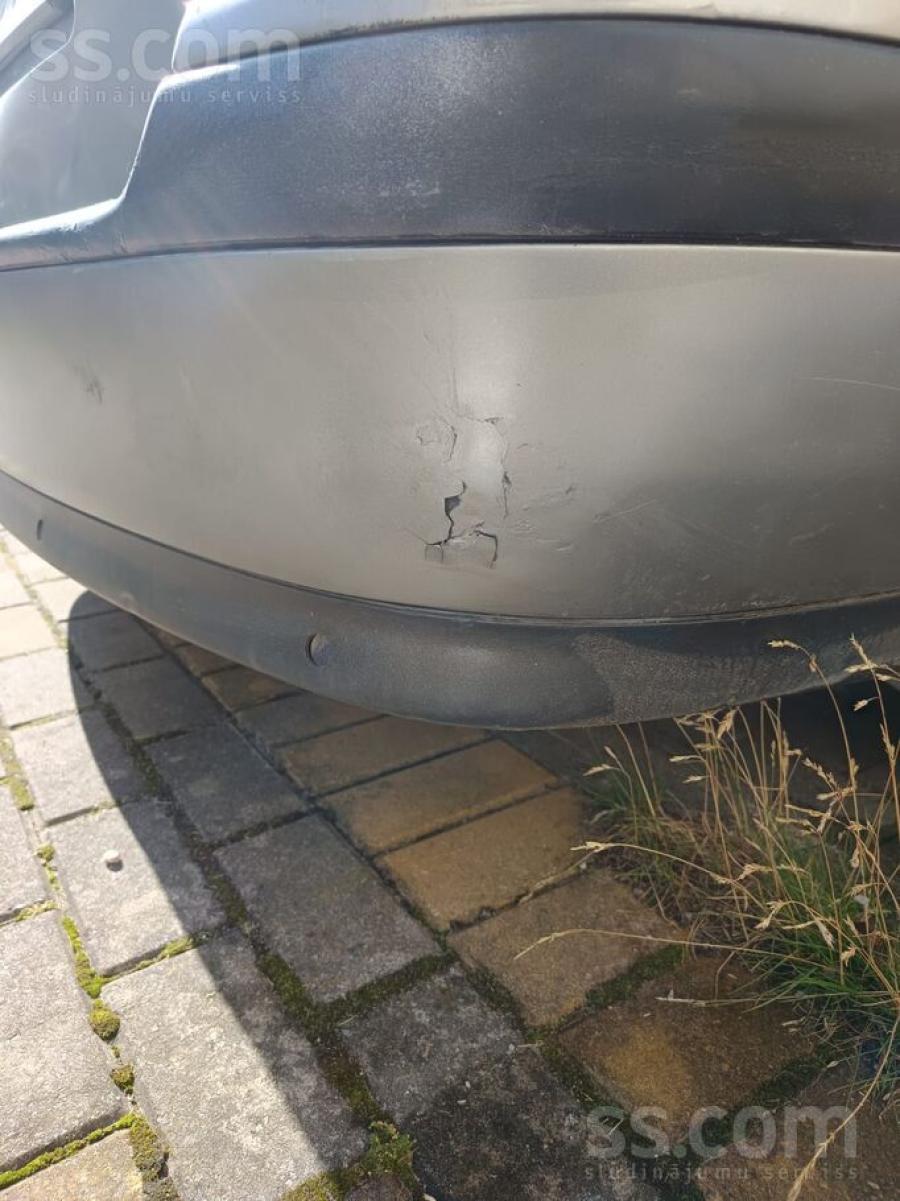 Pelēks Volkswagen Golf 2006 Jūrmala, ar dzinēja tilpumu 1.90 L un nobraukumu 257 tūkst. km par 1400 €, foto 11 vietnē AUTOMOTO.COM.LV