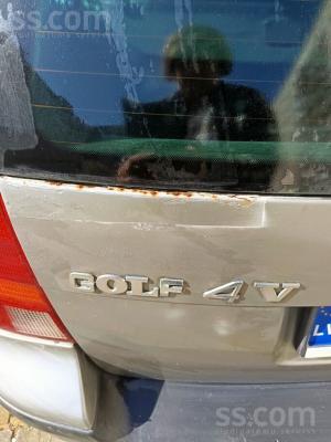 Pelēks Volkswagen Golf 2006 Jūrmala, ar dzinēja tilpumu 1.90 L un nobraukumu 257 tūkst. km par 1400 €, foto 12 vietnē AUTOMOTO.COM.LV