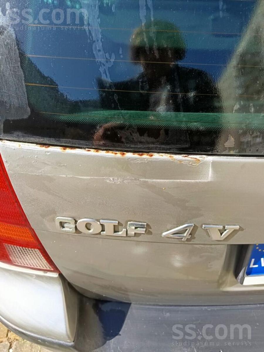 Pelēks Volkswagen Golf 2006 Jūrmala, ar dzinēja tilpumu 1.90 L un nobraukumu 257 tūkst. km par 1400 €, foto 12 vietnē AUTOMOTO.COM.LV