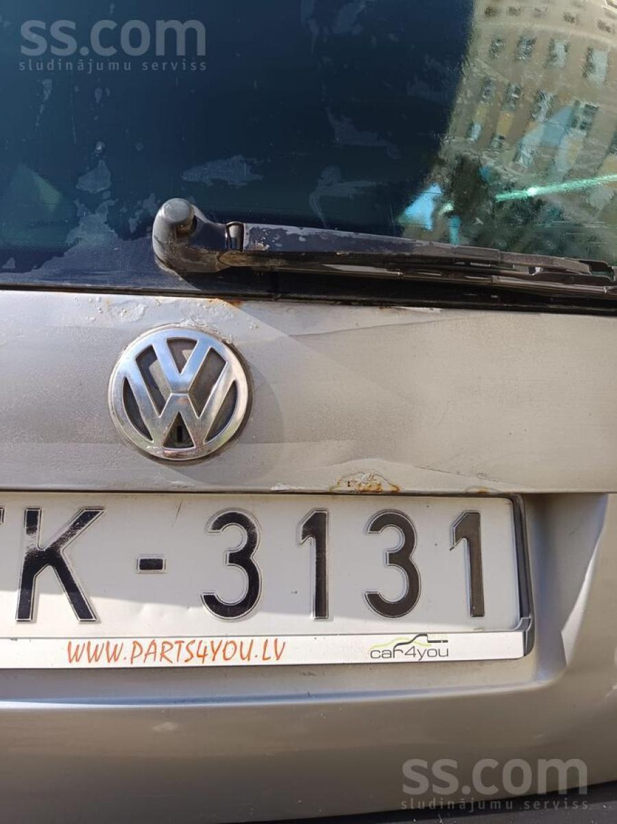 Pelēks Volkswagen Golf 2006 Jūrmala, ar dzinēja tilpumu 1.90 L un nobraukumu 257 tūkst. km par 1400 €, foto 13 vietnē AUTOMOTO.COM.LV