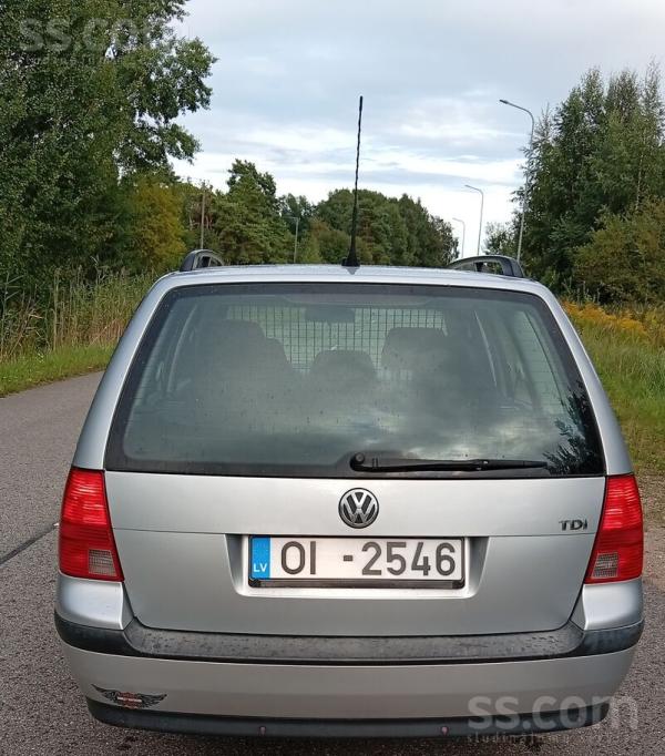Grey Volkswagen Golf 2006 in Tukums, with an engine capacity of 1.90 L and mileage of 341 thousand km for 3150 €, photo 5 on AUTOMOTO.COM.LV