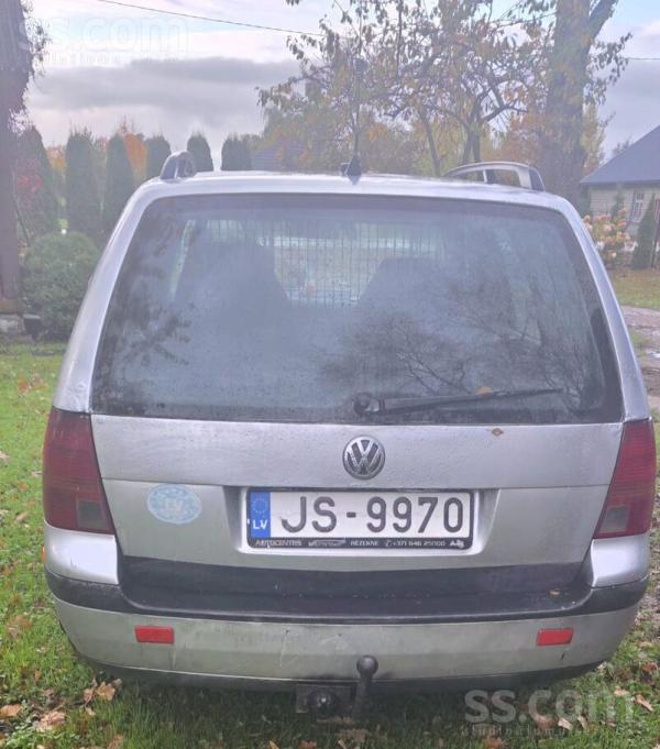 Volkswagen Golf 2006 in Gulbene on AUTOMOTO.COM.LV Grey Volkswagen Golf 2006 in Gulbene, with an engine capacity of 1.90 L and mileage of 465 thousand km for 1200 €, photo 4 on AUTOMOTO.COM.LV
