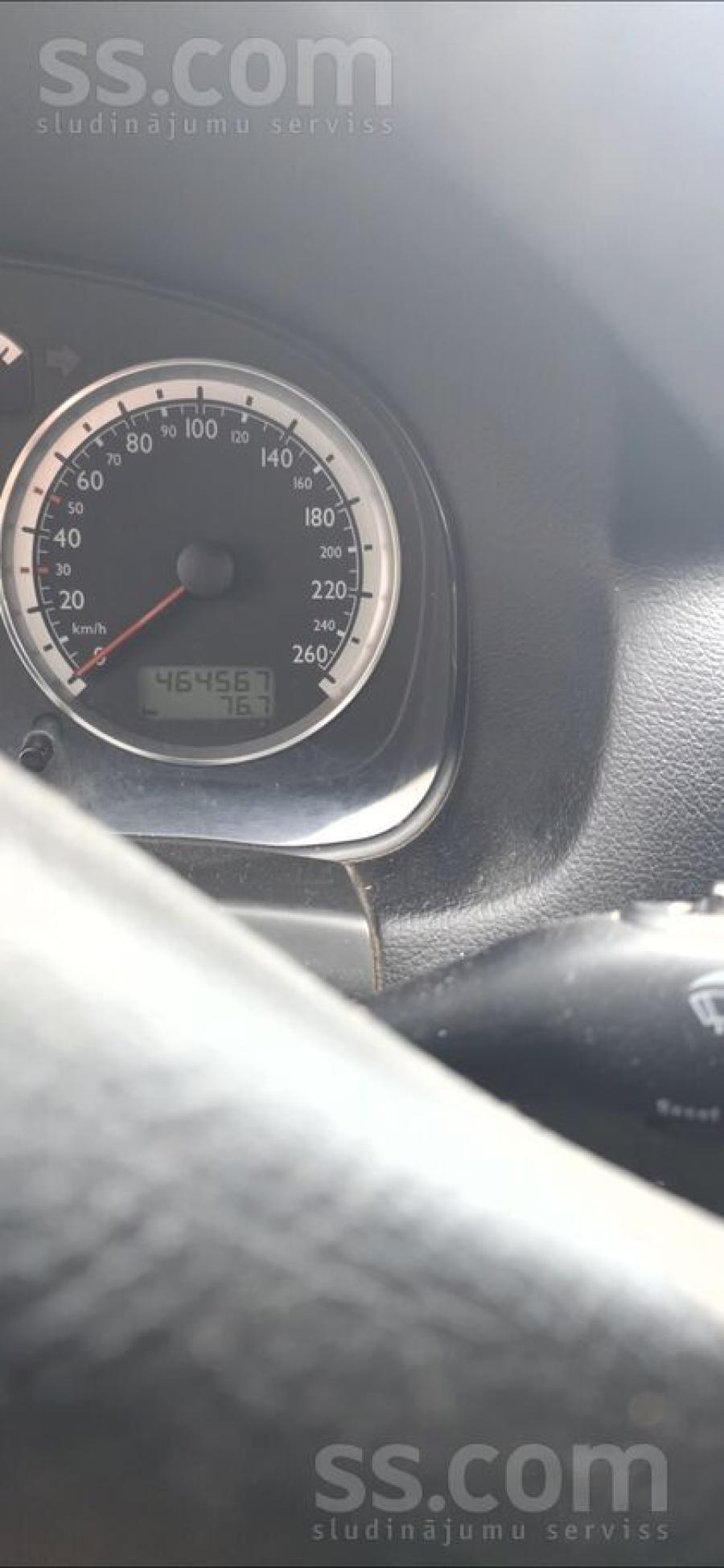 Grey Volkswagen Golf 2006 in Gulbene, with an engine capacity of 1.90 L and mileage of 465 thousand km for 1200 €, photo 6 on AUTOMOTO.COM.LV