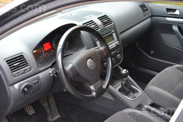 Grey Volkswagen Golf 2007 in Gulbene, with an engine capacity of 2.00 L and mileage of 286 thousand km for 4300 €, photo 7 on AUTOMOTO.COM.LV