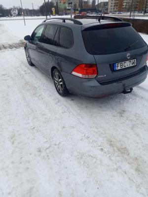 Pelēks Volkswagen Golf 2007 Kauņa, ar dzinēja tilpumu 1.90 L un nobraukumu 393 tūkst. km par 1400 €, foto  vietnē AUTOMOTO.COM.LV