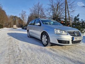 Pelēks Volkswagen Golf 2007 Marijampole, ar dzinēja tilpumu 1.90 L un nobraukumu 301 tūkst. km par 1600 €, foto  vietnē AUTOMOTO.COM.LV
