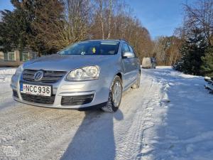 Grey Volkswagen Golf 2007 in Marijampole, with an engine capacity of 1.90 L and mileage of 301 thousand km for 1600 €, photo 2 on AUTOMOTO.COM.LV