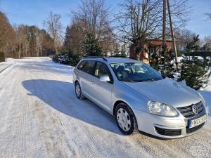 Grey Volkswagen Golf 2007 in Marijampole, with an engine capacity of 1.90 L and mileage of 301 thousand km for 1600 €, photo 4 on AUTOMOTO.COM.LV