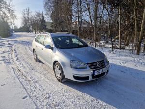 Grey Volkswagen Golf 2007 in Marijampole, with an engine capacity of 1.90 L and mileage of 301 thousand km for 1600 €, photo 5 on AUTOMOTO.COM.LV