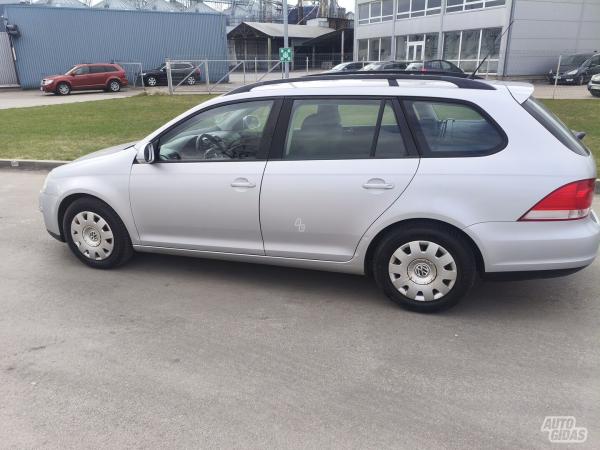 Grey Volkswagen Golf 2007 in Joniskis, with an engine capacity of 1.90 L and mileage of 223 thousand km for 1999 €, photo 3 on AUTOMOTO.COM.LV
