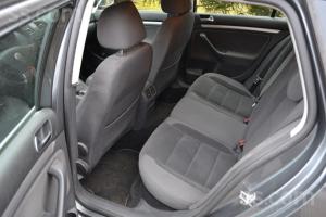 Pelēks Volkswagen Golf 2007 Gulbene, ar dzinēja tilpumu 2.00 L un nobraukumu 286 tūkst. km par 4200 €, foto 9 vietnē AUTOMOTO.COM.LV