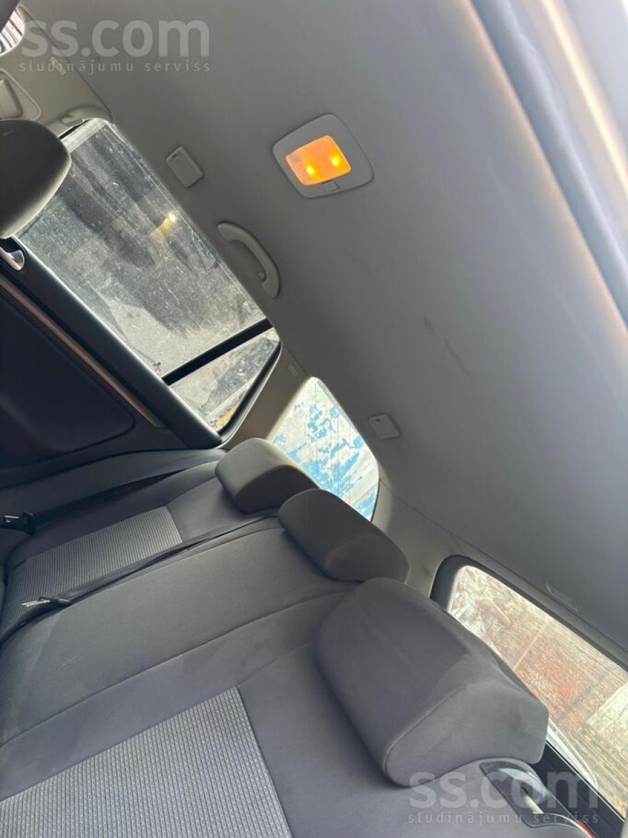 Pelēks Volkswagen Golf 2007 Liepāja, ar dzinēja tilpumu 1.90 L un nobraukumu 371 tūkst. km par 1900 €, foto 10 vietnē AUTOMOTO.COM.LV