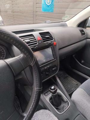 Grey Volkswagen Golf 2007 in Kaunas, with an engine capacity of 1.90 L and mileage of 295 thousand km for 1200 €, photo 3 on AUTOMOTO.COM.LV