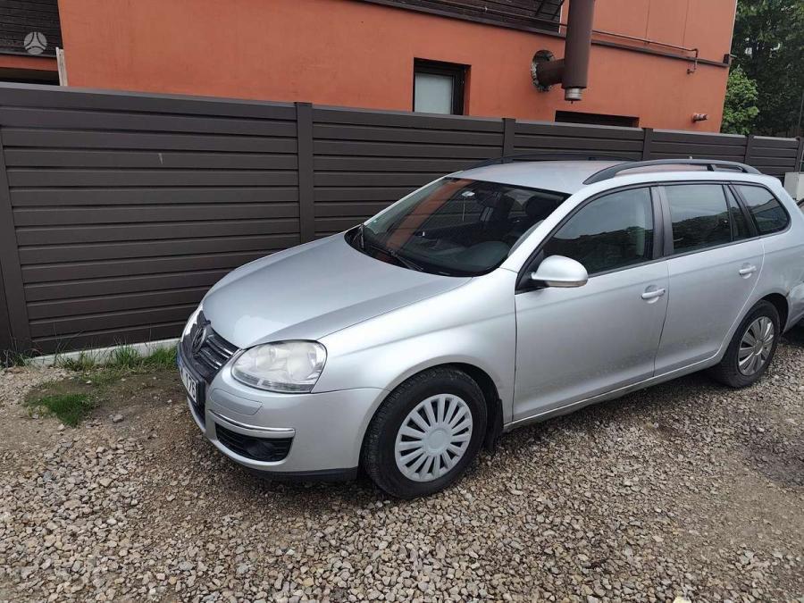 Grey Volkswagen Golf 2007 in Kaunas, with an engine capacity of 1.90 L and mileage of 295 thousand km for 1200 €, photo 14 on AUTOMOTO.COM.LV