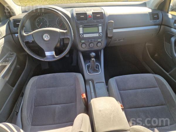Pelēks Volkswagen Golf 2007 Rīga, ar dzinēja tilpumu 2.00 L un nobraukumu 352 tūkst. km par 1150 €, foto 7 vietnē AUTOMOTO.COM.LV