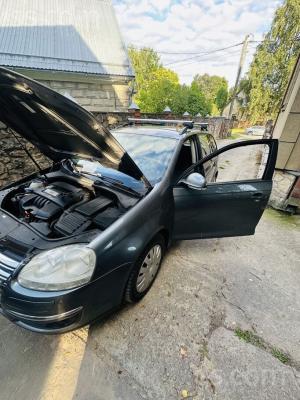 Pelēks Volkswagen Golf 2007 Rīga, ar dzinēja tilpumu 1.60 L un nobraukumu 289 tūkst. km par 1900 €, foto  vietnē AUTOMOTO.COM.LV