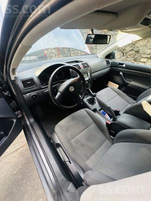 Grey Volkswagen Golf 2007 in Riga, with an engine capacity of 1.60 L and mileage of 289 thousand km for 1900 €, photo 5 on AUTOMOTO.COM.LV