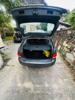 Grey Volkswagen Golf 2007 in Riga, with an engine capacity of 1.60 L and mileage of 289 thousand km for 1900 €, photo 8 on AUTOMOTO.COM.LV