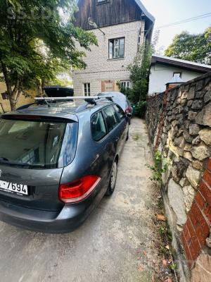 Grey Volkswagen Golf 2007 in Riga, with an engine capacity of 1.60 L and mileage of 289 thousand km for 1900 €, photo 10 on AUTOMOTO.COM.LV