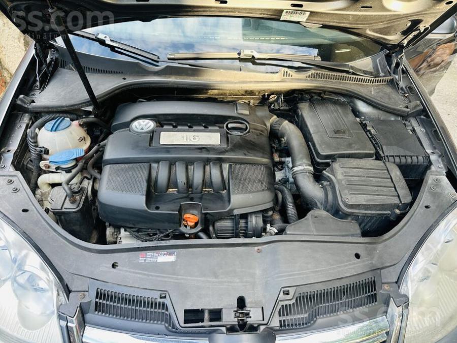 Pelēks Volkswagen Golf 2007 Rīga, ar dzinēja tilpumu 1.60 L un nobraukumu 287 tūkst. km par 1650 €, foto 11 vietnē AUTOMOTO.COM.LV
