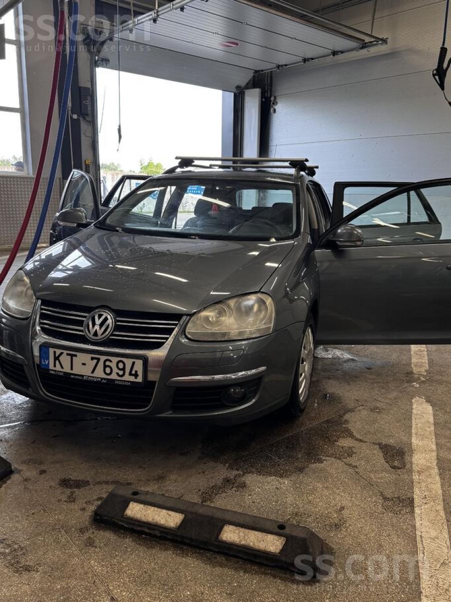 Pelēks Volkswagen Golf 2007 Rīga, ar dzinēja tilpumu 1.60 L un nobraukumu 287 tūkst. km par 1650 €, foto 12 vietnē AUTOMOTO.COM.LV