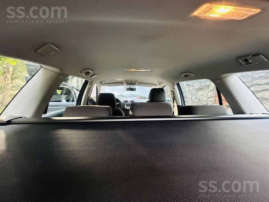 Pelēks Volkswagen Golf 2007 Rīga, ar dzinēja tilpumu 1.60 L un nobraukumu 287 tūkst. km par 1650 €, foto 13 vietnē AUTOMOTO.COM.LV