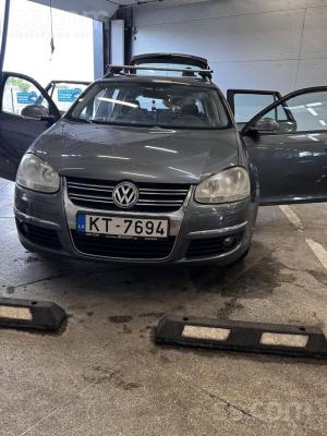 Pelēks Volkswagen Golf 2007 Rīga, ar dzinēja tilpumu 1.60 L un nobraukumu 290 tūkst. km par 1850 €, foto  vietnē AUTOMOTO.COM.LV