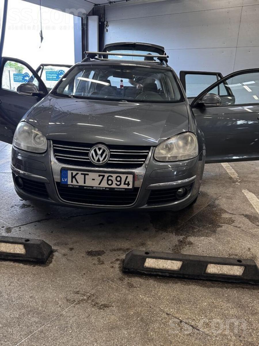 Pelēks Volkswagen Golf 2007 Rīga, ar dzinēja tilpumu 1.60 L un nobraukumu 290 tūkst. km par 1850 €, foto 1 vietnē AUTOMOTO.COM.LV