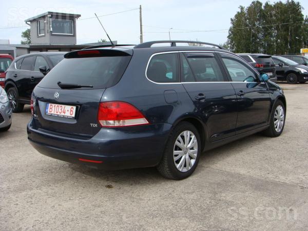 Pelēks Volkswagen Golf 2007 Rīga, ar dzinēja tilpumu 1.90 L un nobraukumu 0 tūkst. km par 3390 €, foto 8 vietnē AUTOMOTO.COM.LV