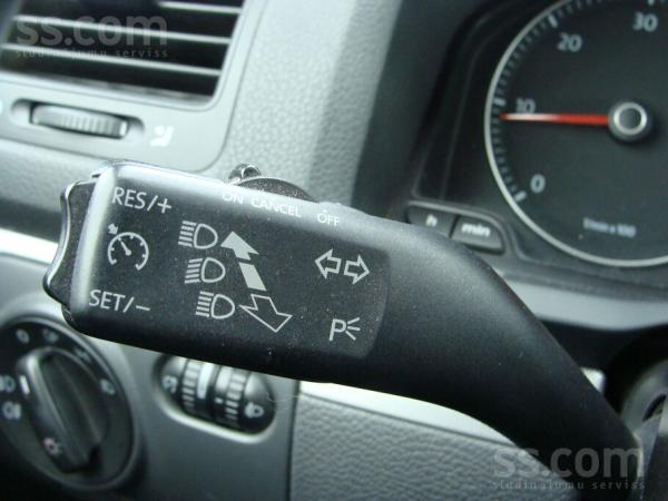 Pelēks Volkswagen Golf 2007 Rīga, ar dzinēja tilpumu 1.90 L un nobraukumu 0 tūkst. km par 3390 €, foto 11 vietnē AUTOMOTO.COM.LV