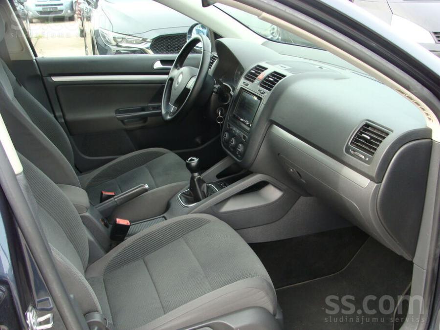 Pelēks Volkswagen Golf 2007 Rīga, ar dzinēja tilpumu 1.90 L un nobraukumu 0 tūkst. km par 3390 €, foto 13 vietnē AUTOMOTO.COM.LV