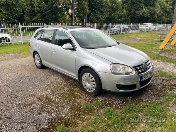 Grey Volkswagen Golf 2007 in Tallinn, with an engine capacity of 1.60 L and mileage of 190 thousand km for 4200 €, photo 1 on AUTOMOTO.COM.LV