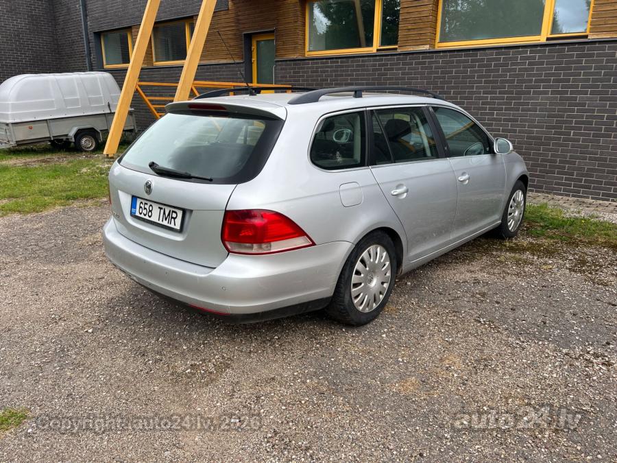Grey Volkswagen Golf 2007 in Tallinn, with an engine capacity of 1.60 L and mileage of 190 thousand km for 4200 €, photo 6 on AUTOMOTO.COM.LV