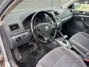 Grey Volkswagen Golf 2007 in Tallinn, with an engine capacity of 1.60 L and mileage of 190 thousand km for 4200 €, photo 8 on AUTOMOTO.COM.LV