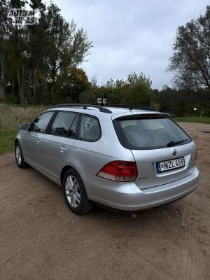 Grey Volkswagen Golf 2007 in Alytus, with an engine capacity of 1.60 L and mileage of 280 thousand km for 1200 €, photo 4 on AUTOMOTO.COM.LV