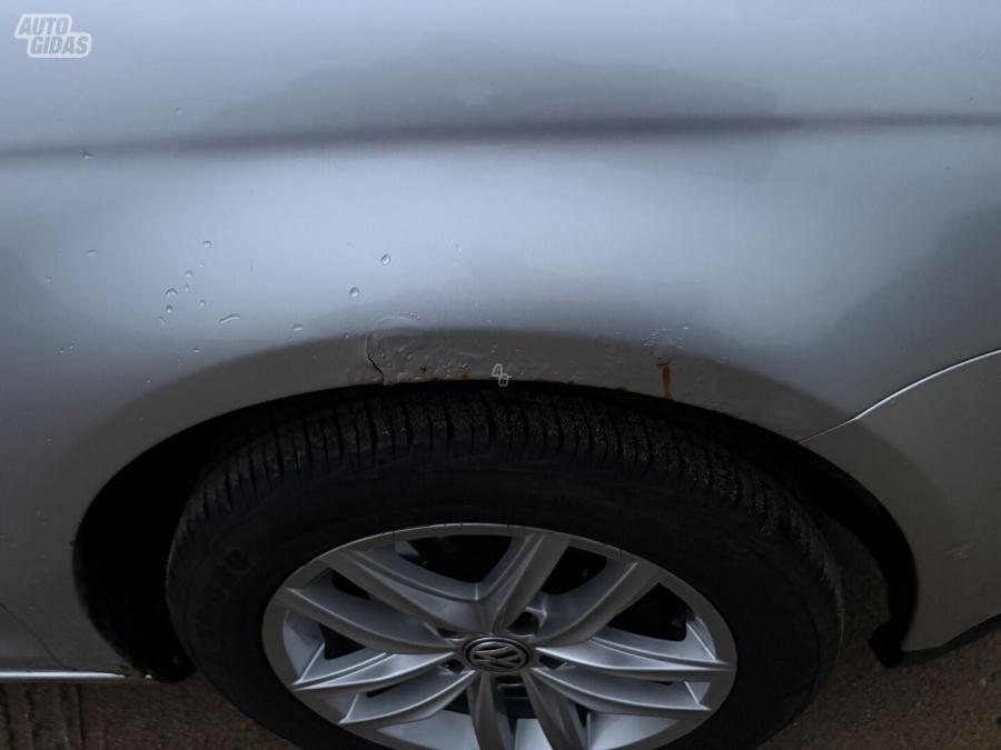 Grey Volkswagen Golf 2007 in Alytus, with an engine capacity of 1.60 L and mileage of 280 thousand km for 1200 €, photo 10 on AUTOMOTO.COM.LV