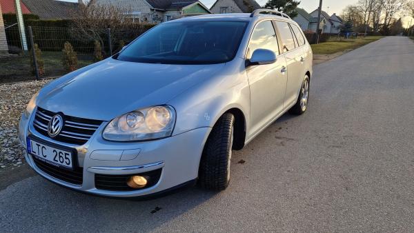 Grey Volkswagen Golf 2008 in Vilkaviskis, with an engine capacity of 1.90 L and mileage of 364 thousand km for 2200 €, photo 6 on AUTOMOTO.COM.LV