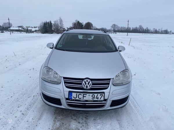 Grey Volkswagen Golf 2008 in Marijampole, with an engine capacity of 1.90 L and mileage of 214 thousand km for 2700 €, photo 2 on AUTOMOTO.COM.LV