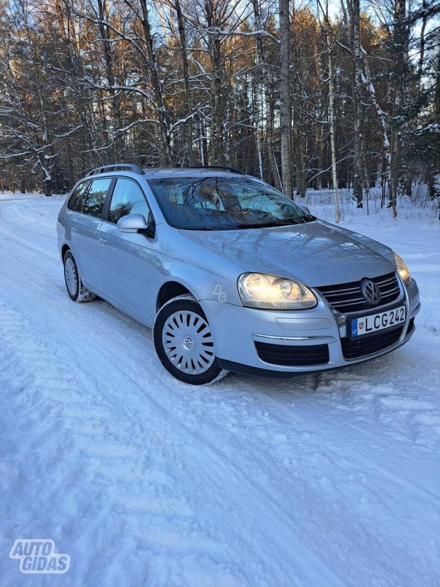 Pelēks Volkswagen Golf 2008 Pasvalys, ar dzinēja tilpumu 1.90 L un nobraukumu 380 tūkst. km par 1400 €, foto 1 vietnē AUTOMOTO.COM.LV