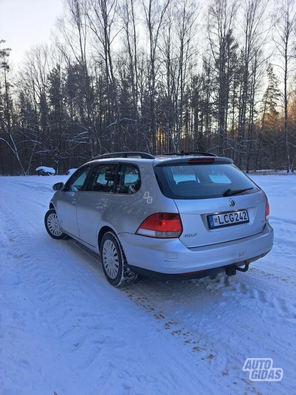 Pelēks Volkswagen Golf 2008 Pasvalys, ar dzinēja tilpumu 1.90 L un nobraukumu 380 tūkst. km par 1400 €, foto 3 vietnē AUTOMOTO.COM.LV