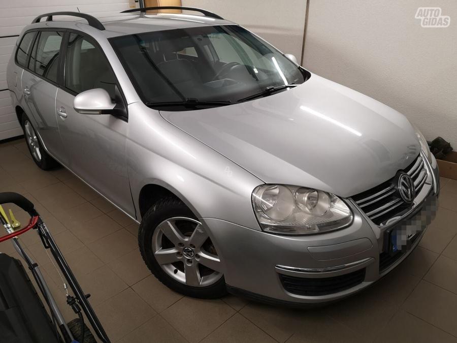 Grey Volkswagen Golf 2008 in Jurbarkas, with an engine capacity of 1.90 L and mileage of 300 thousand km for 1950 €, photo 2 on AUTOMOTO.COM.LV
