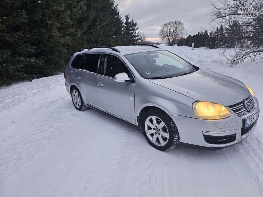 Grey Volkswagen Golf 2008 in Klaipeda, with an engine capacity of 1.90 L and mileage of 337 thousand km for 2200 €, photo 1 on AUTOMOTO.COM.LV