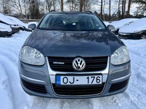 Grey Volkswagen Golf 2008 in Riga, with an engine capacity of 1.90 L and mileage of 0 thousand km for 2990 €, photo 3 on AUTOMOTO.COM.LV