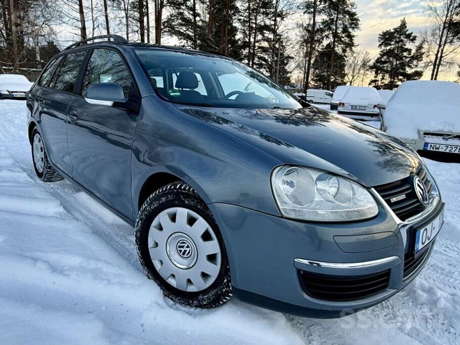 Grey Volkswagen Golf 2008 in Riga, with an engine capacity of 1.90 L and mileage of 0 thousand km for 2990 €, photo 4 on AUTOMOTO.COM.LV