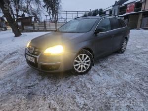 Pelēks Volkswagen Golf 2008 Valmiera, ar dzinēja tilpumu 1.90 L un nobraukumu 348 tūkst. km par 1590 €, foto  vietnē AUTOMOTO.COM.LV