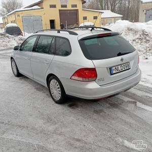 Pelēks Volkswagen Golf 2008 Panevēža, ar dzinēja tilpumu 1.90 L un nobraukumu 256 tūkst. km par 2000 €, foto 3 vietnē AUTOMOTO.COM.LV