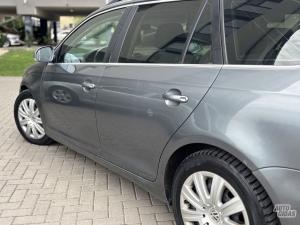 Grey Volkswagen Golf 2008 in Kaunas, with an engine capacity of 2.00 L and mileage of 400 thousand km for 1750 €, photo 12 on AUTOMOTO.COM.LV