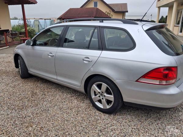 Pelēks Volkswagen Golf 2008 Alīta, ar dzinēja tilpumu 1.90 L un nobraukumu 281 tūkst. km par 2600 €, foto 5 vietnē AUTOMOTO.COM.LV