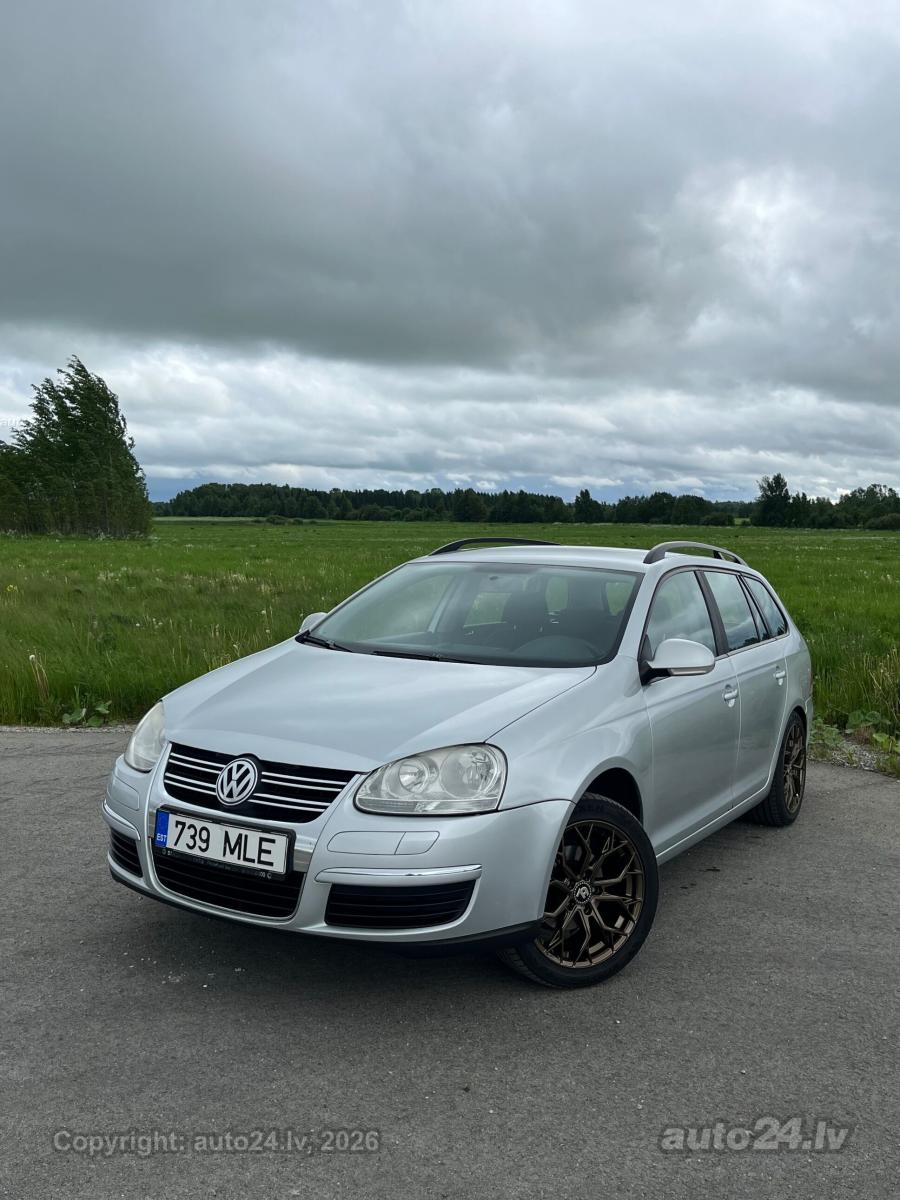 Grey Volkswagen Golf 2008 in Tallinn, with an engine capacity of 1.60 L and mileage of 268 thousand km for 3000 €, photo 1 on AUTOMOTO.COM.LV